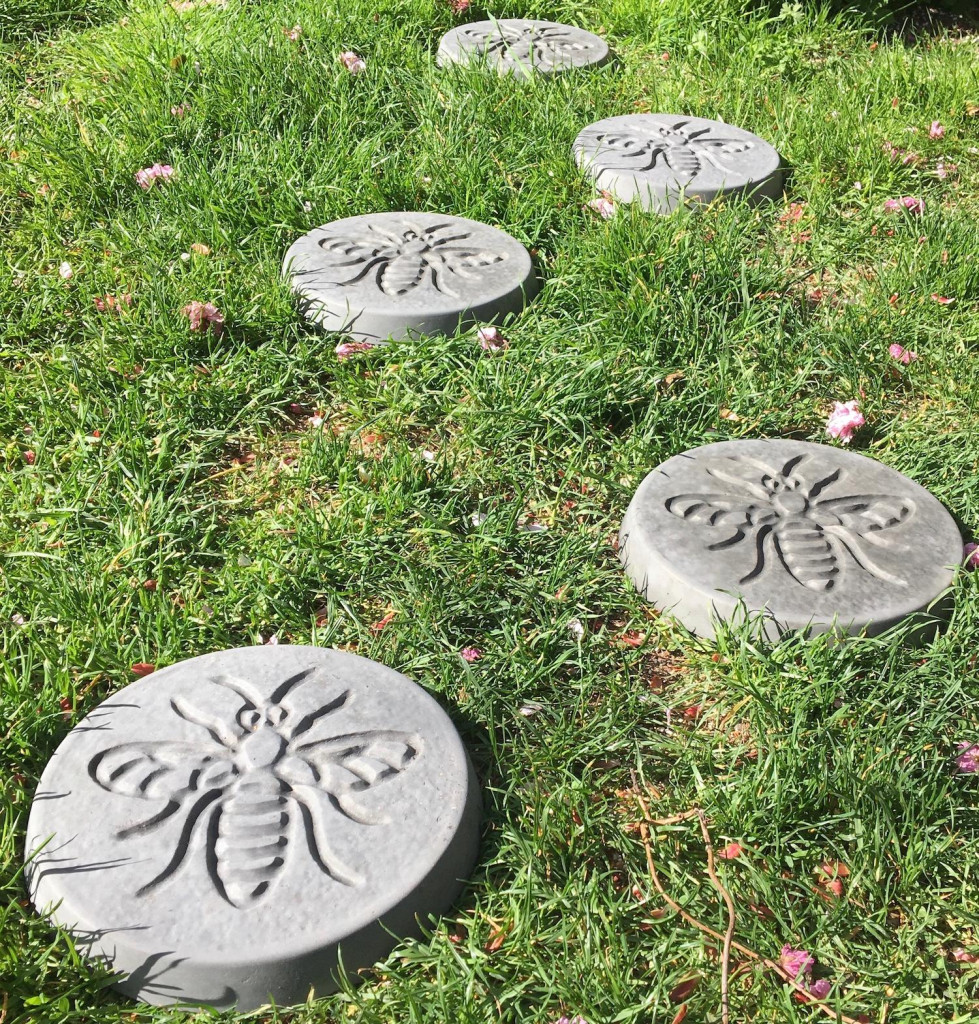 Garden Bee Stepping Stones Order Online Now!