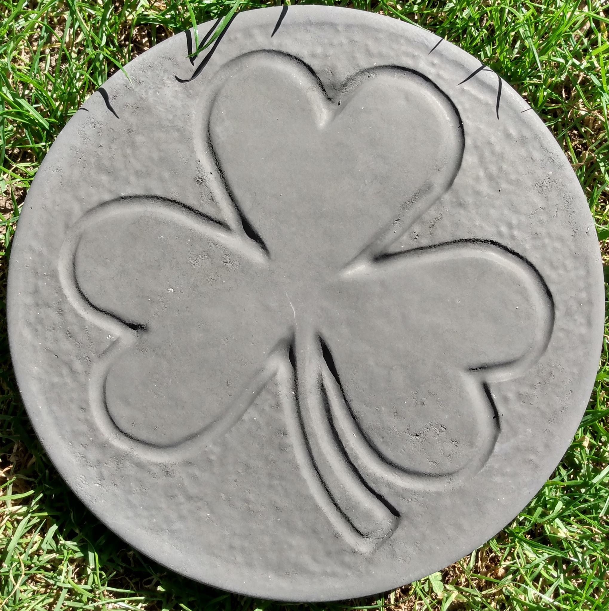 Garden Clover Stepping Stones Order Online Now!