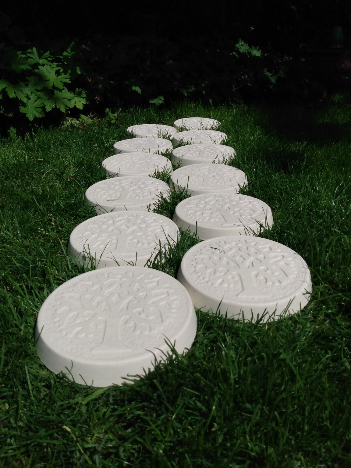 White Tree-Of-Life Stepping Stones - (Pack of 6)